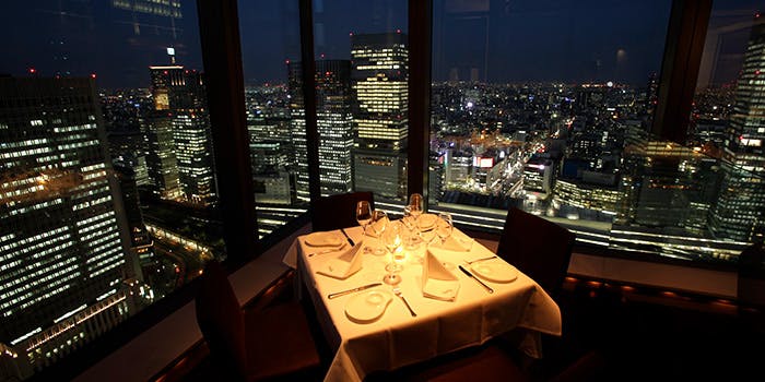 XgeEqE`Fg ۃrX (Xge q `Fg) - ۂ̓/C^A [x.com Xg]